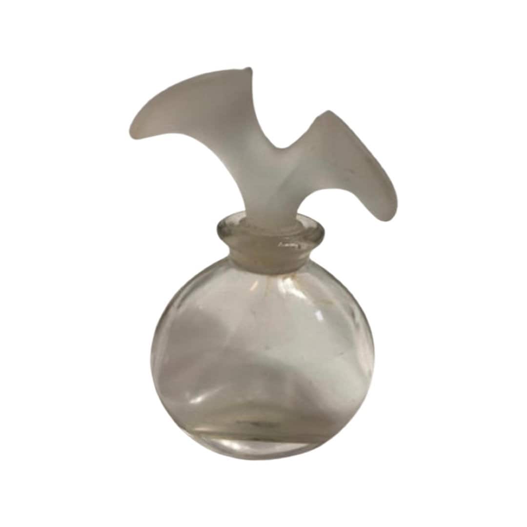 Vintage Clear Glass Leaf Perfume Bottle | Vanity Storage – Collect